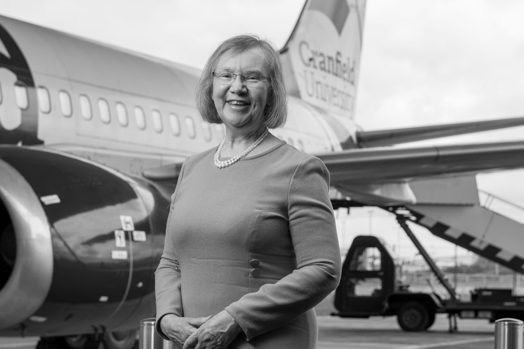 Professor Dame Helen Atkinson receives the Royal Academy of Engineering ...