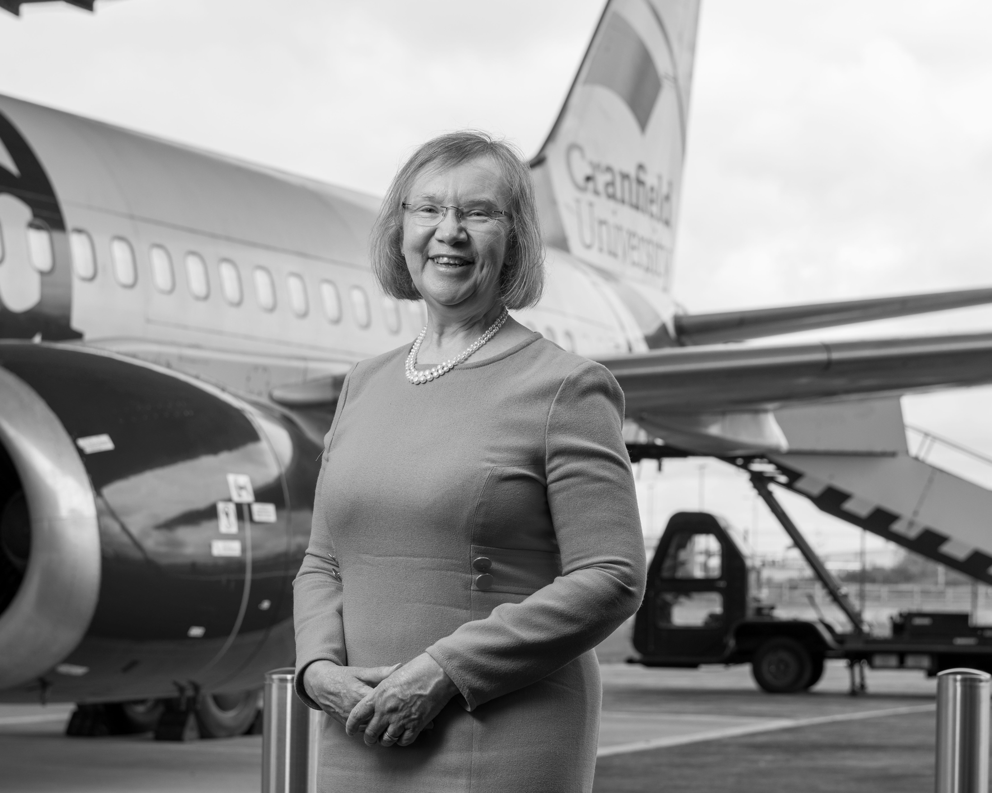 Professor Dame Helen Atkinson receives the Royal Academy of Engineering ...